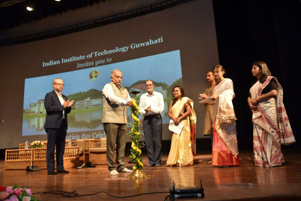 Home | Alumni and External Relations