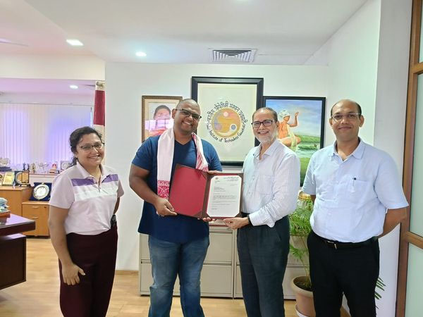 Home | Alumni and External Relations